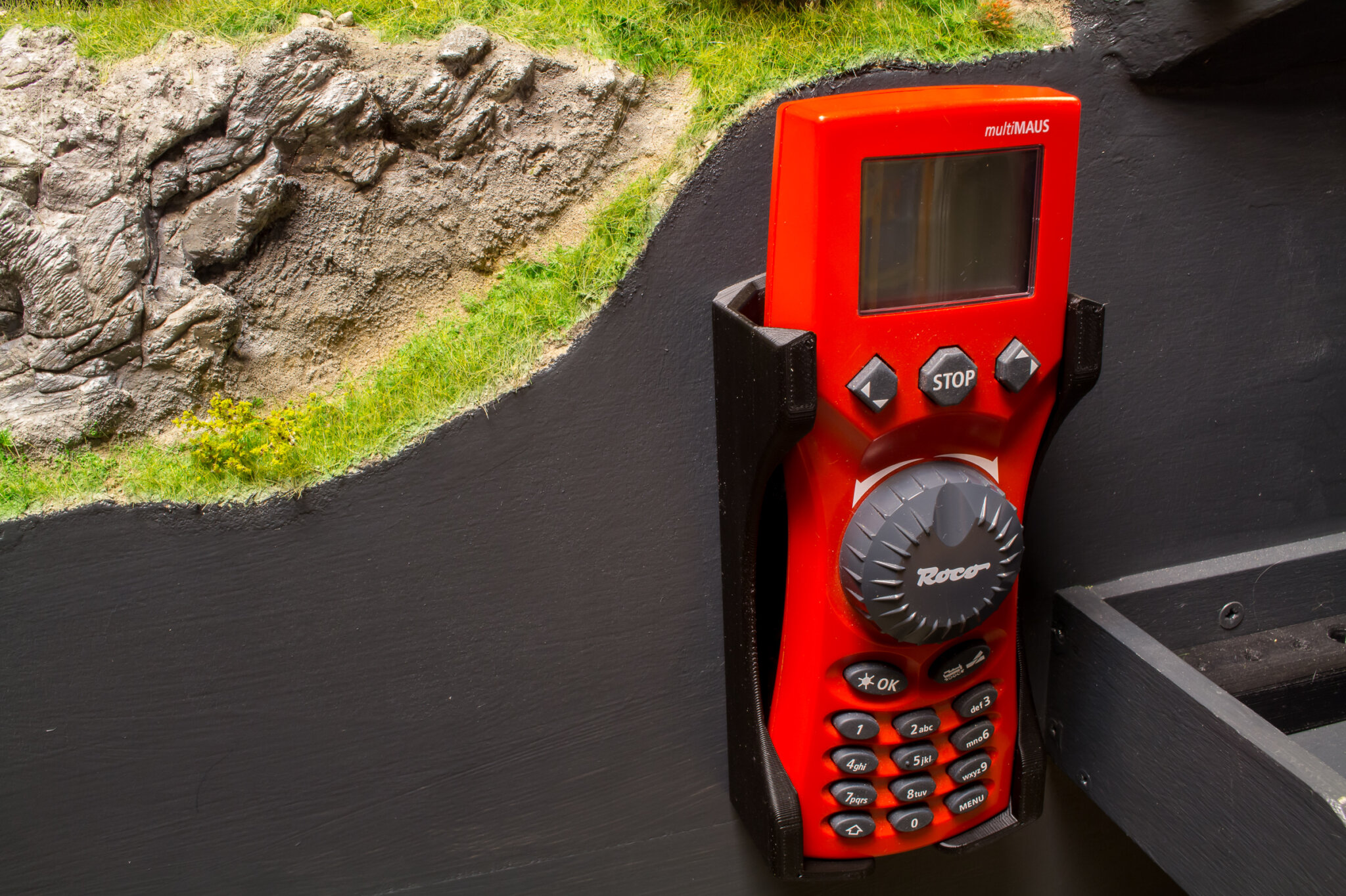 Halterung für Roco Z21 MultiMAUS / WLANMAUS Mandau3D