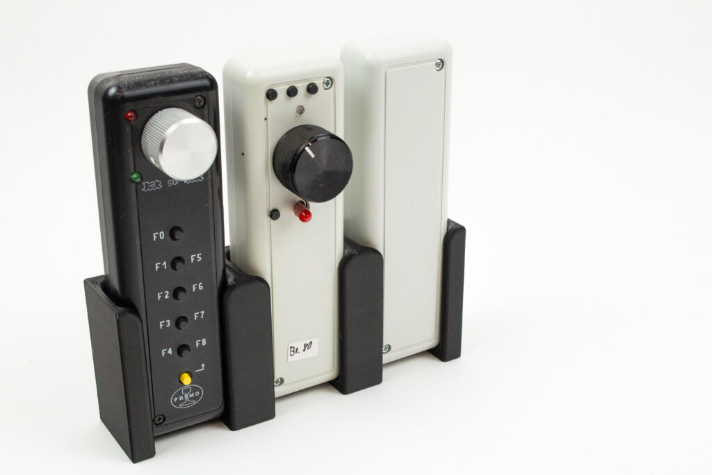 Halterung für Fremo Fred / Fredi - Befestigung Ablage Wandmontage Mandau3D