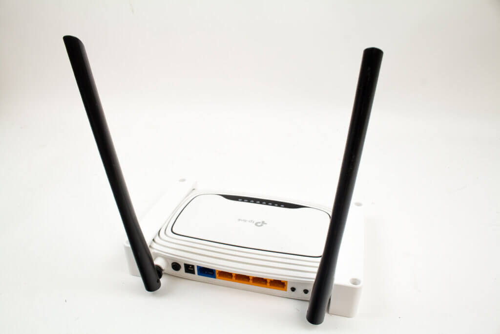 Halterung Z21-Router Roco Fleischmann Wandmontage/Befestigung Z21start ...